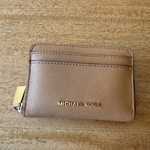 Michael Kors | Bags | Michael Kors Small Wallet | Poshmark